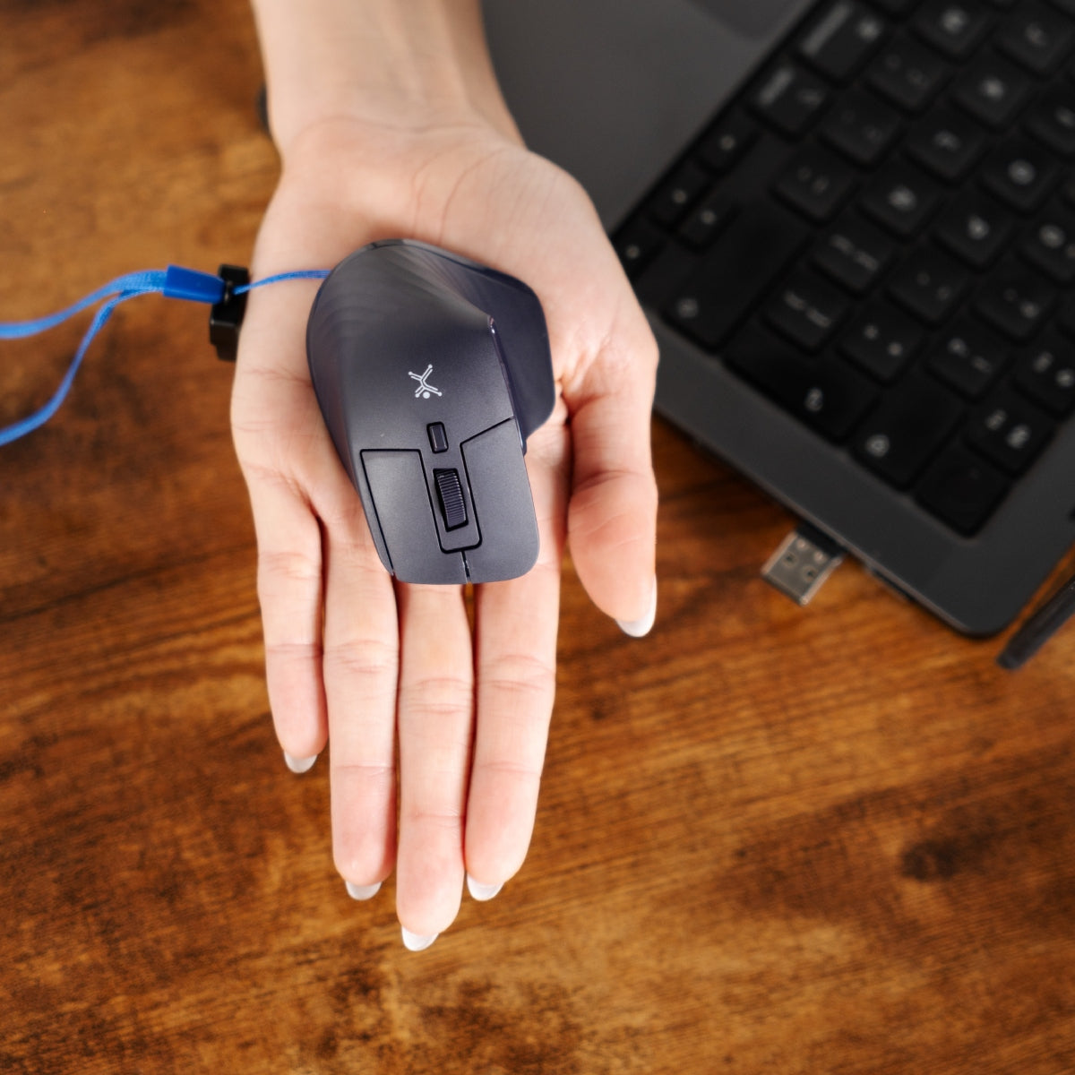 Mini Ratón Recargable Conexión Dual 2.4 GHz + Bluetooth Pixie | PERFEC